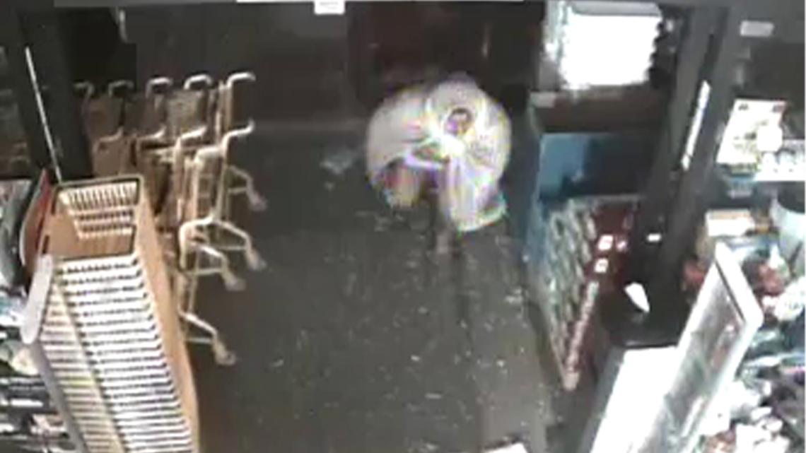 Cape-wearing thief steals underwear from West Portsmouth store | 10tv.com