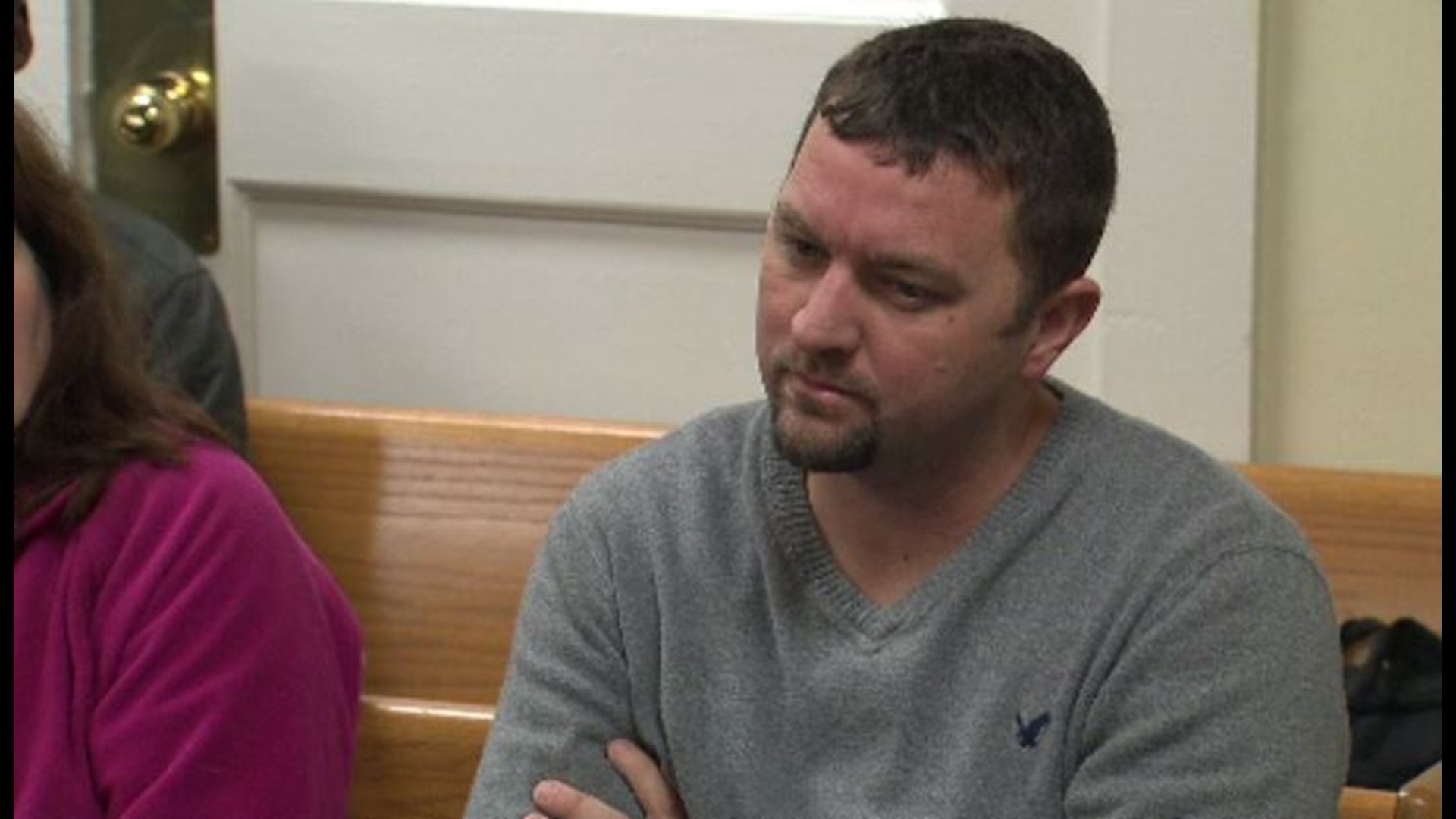 Contractor accused of stealing thousands of dollars from customers ...