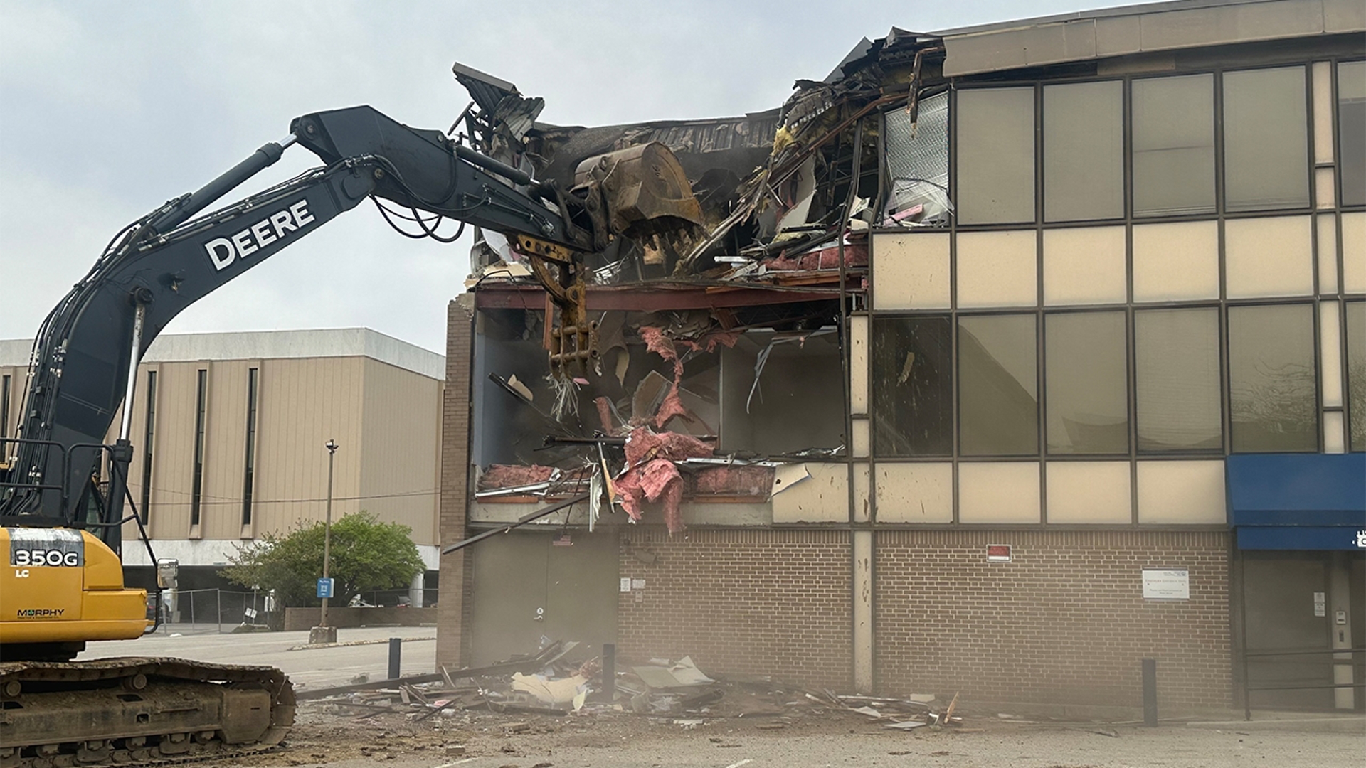 Demolition begins for new downtown Columbus apartments | 10tv.com