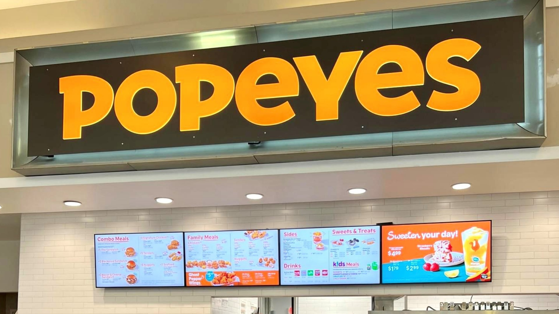 Popeyes opens at Polaris | 10tv.com