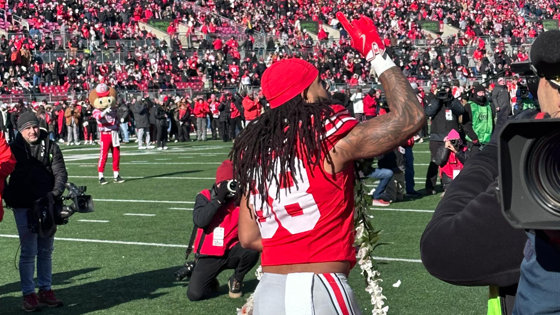 Ohio State honors graduating Buckeyes before Michigan game | 10tv.com