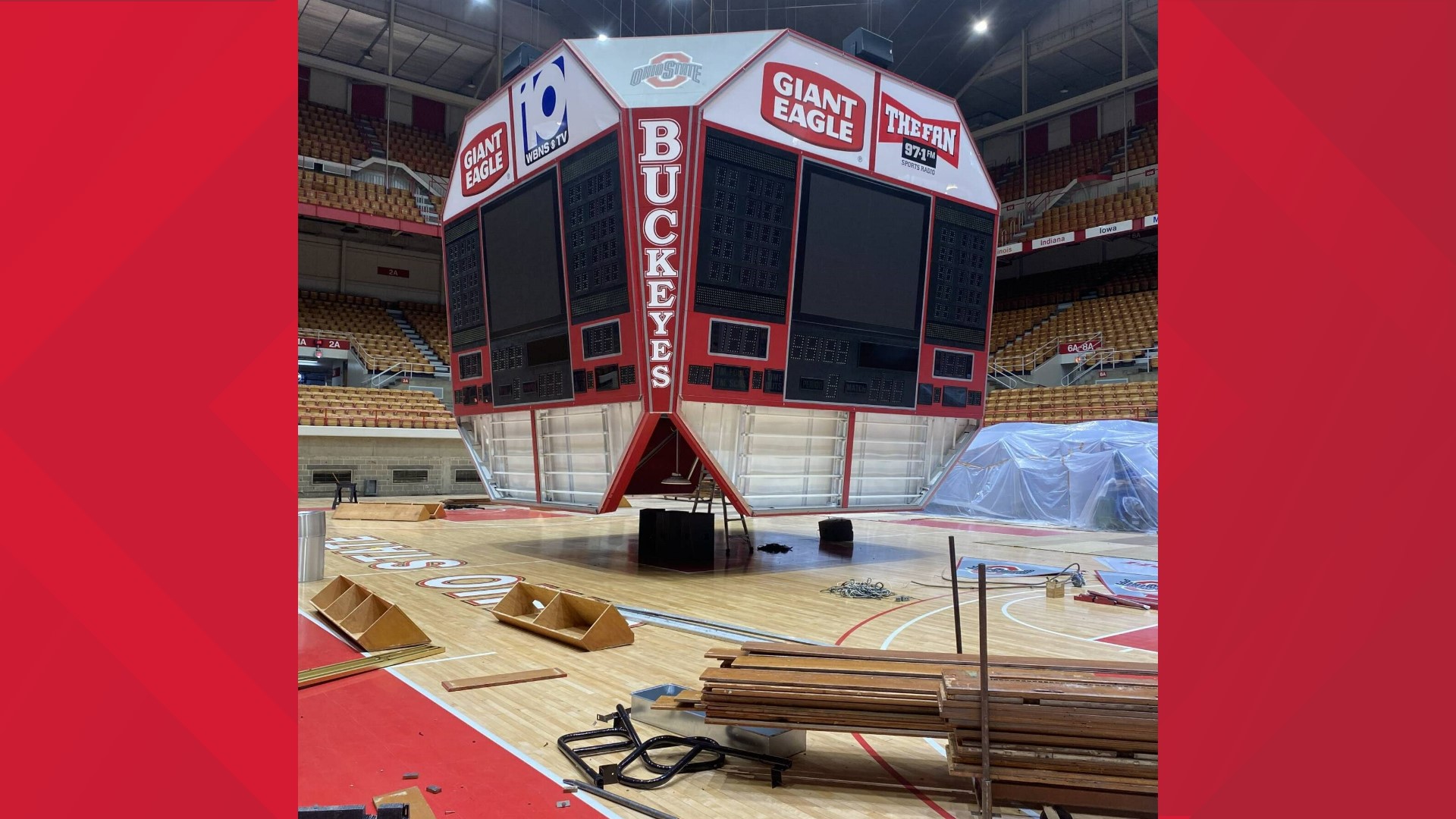 Scoreboard removed from Ohio State's St. John Arena | 10tv.com