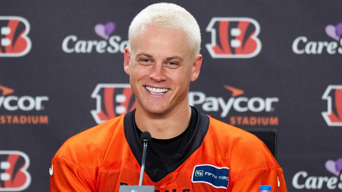 With hair newly cut and dyed, Bengals QB Joe Burrow says his wrist ...