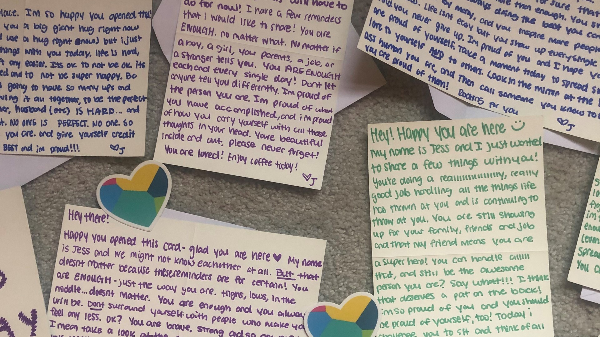 Gahanna woman leaves behind encouraging notes for strangers | 10tv.com