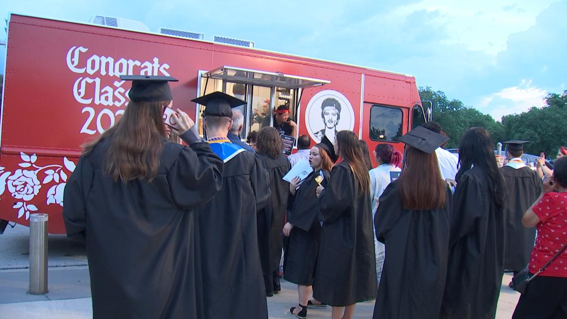 Hilliard Darby Seniors Surprised With Post Graduation Ice Cream Truck