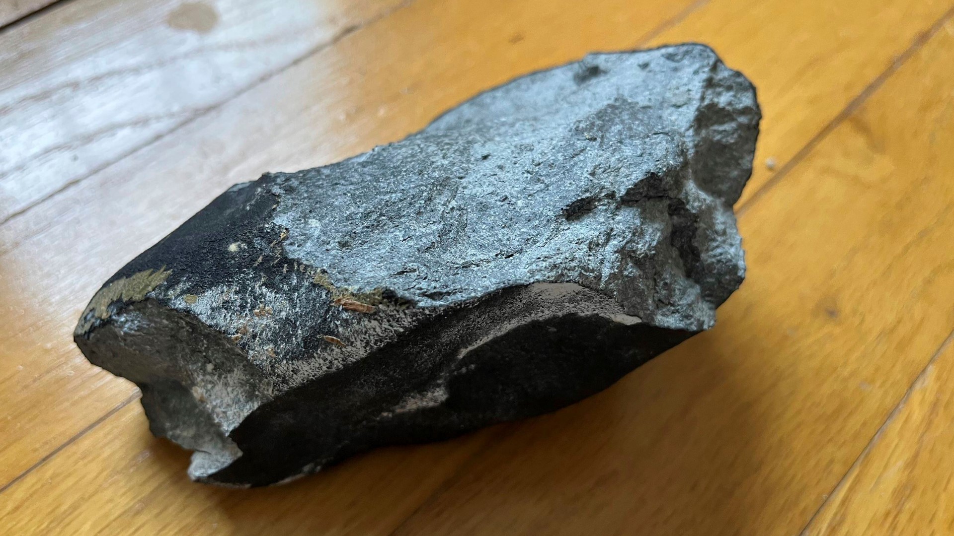Confirmed meteorite crashes into New Jersey home | 10tv.com