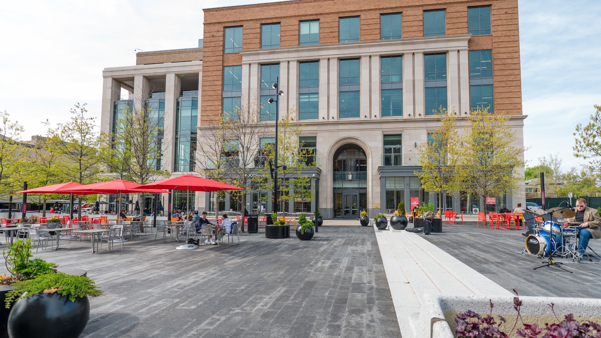 Vitria on the Square opens up near Ohio State campus | 10tv.com