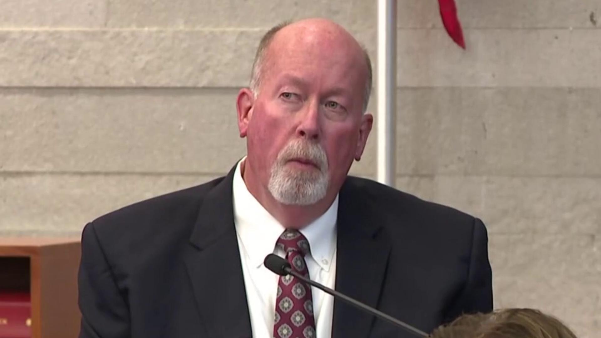 Police use of force expert Kevin R. Davis testifies in Connor Grubb ...