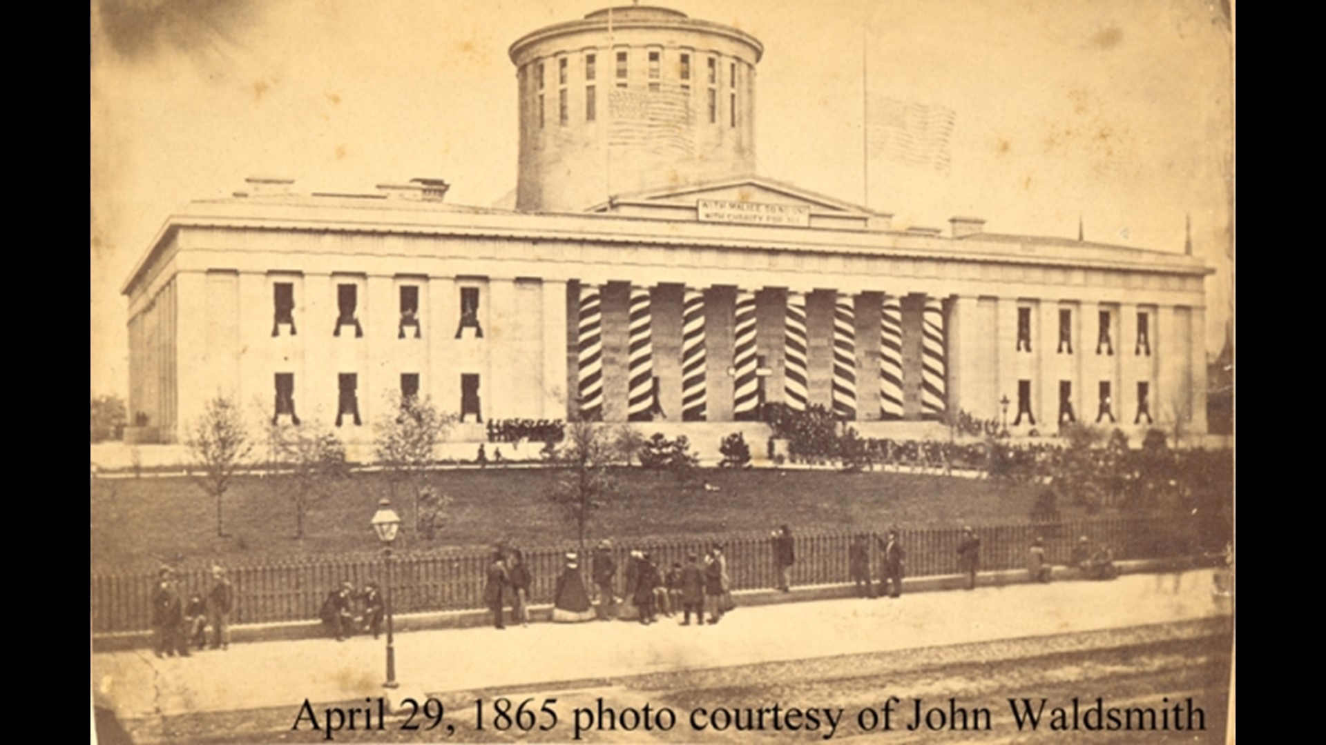 Historic flag returns to Ohio Statehouse for Lincoln anniversary | 10tv.com