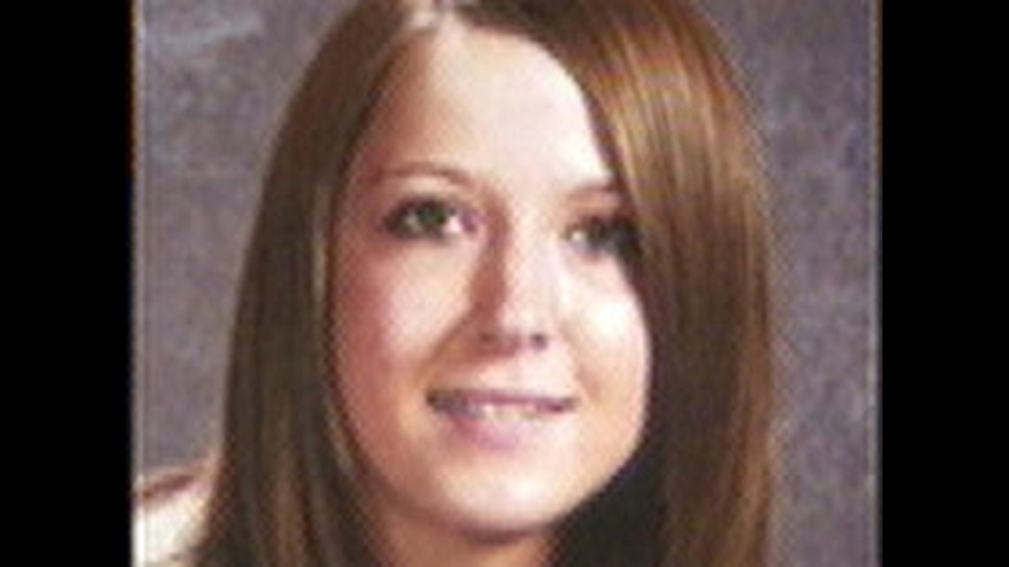 Girl, 17, Shot Outside Taco Bell | 10tv.com