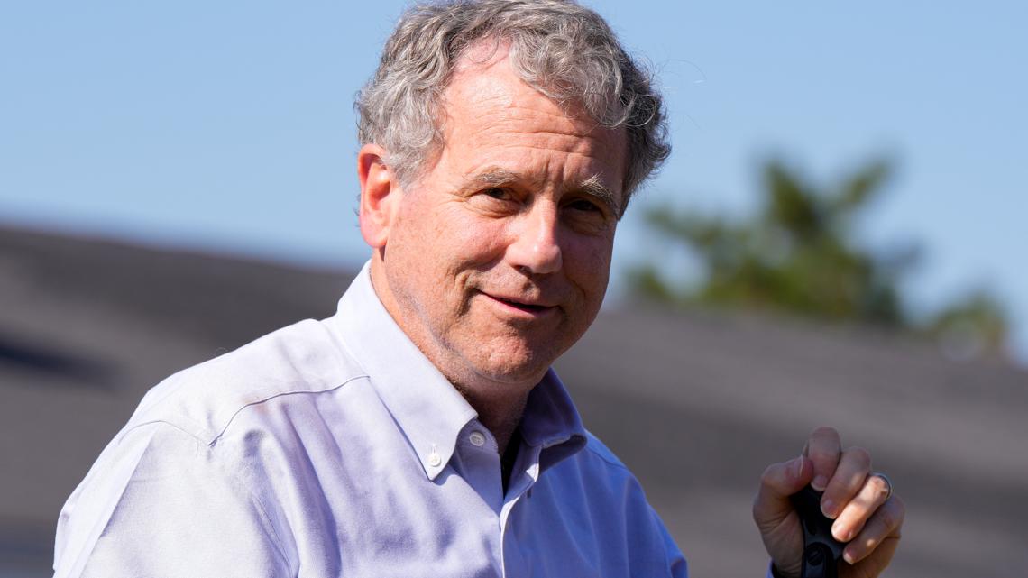 Sherrod Brown eyes 2026 Senate run in political comeback, CNN sources ...