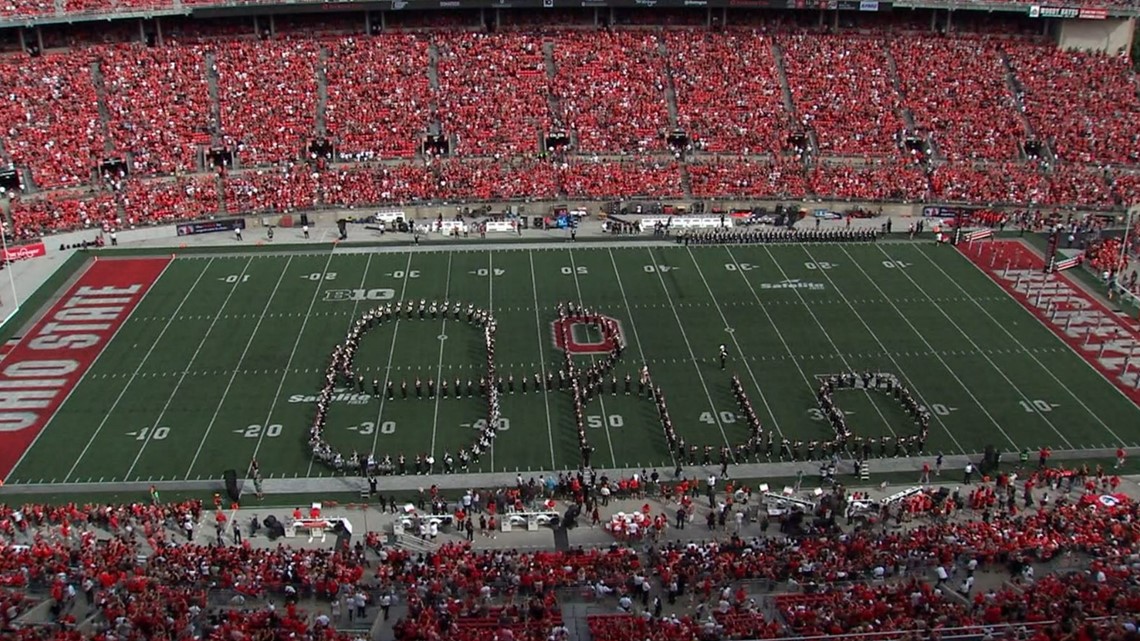 Ohio State Marching Band performs 'Script Ohio' before Western Kentucky ...