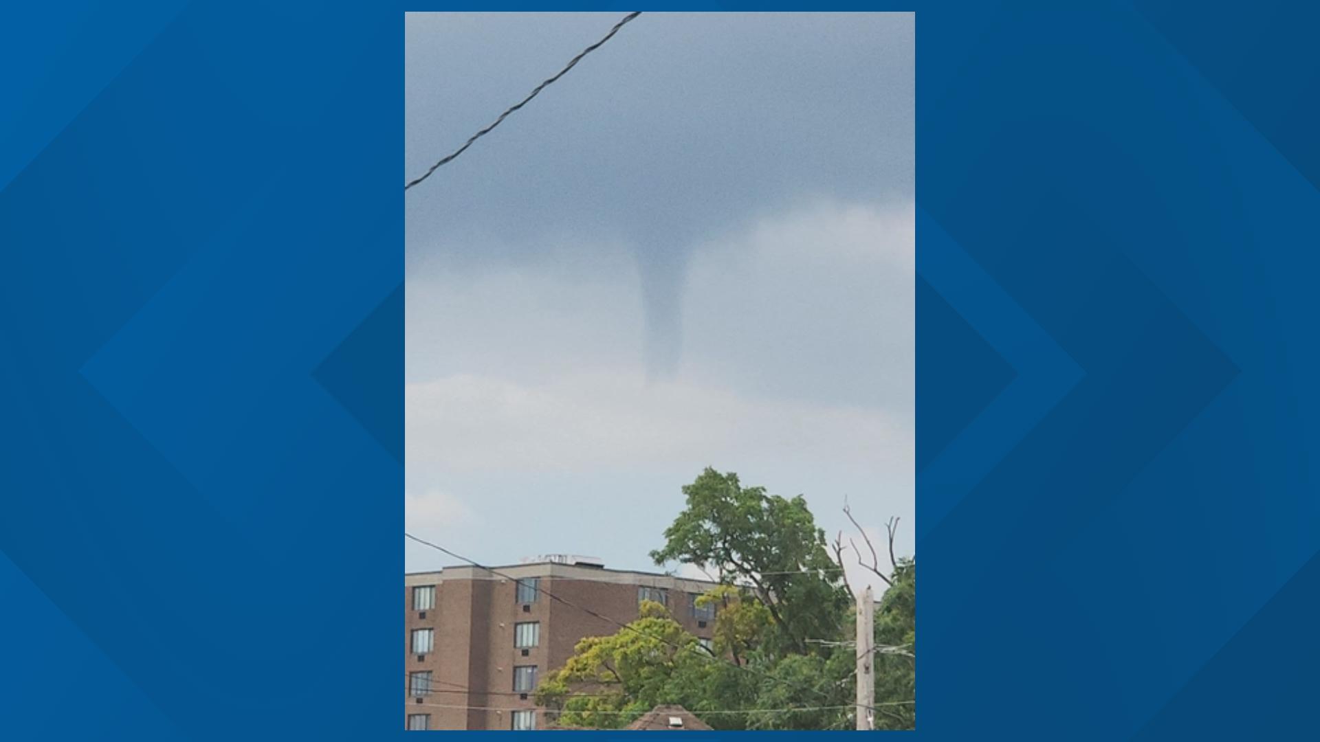Landspout funnel cloud spotted in Marion, Ohio, sparks concern | 10tv.com