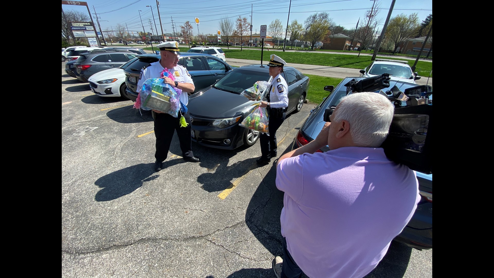 Columbus police officers get an Easter surprise delivery thanks to ...