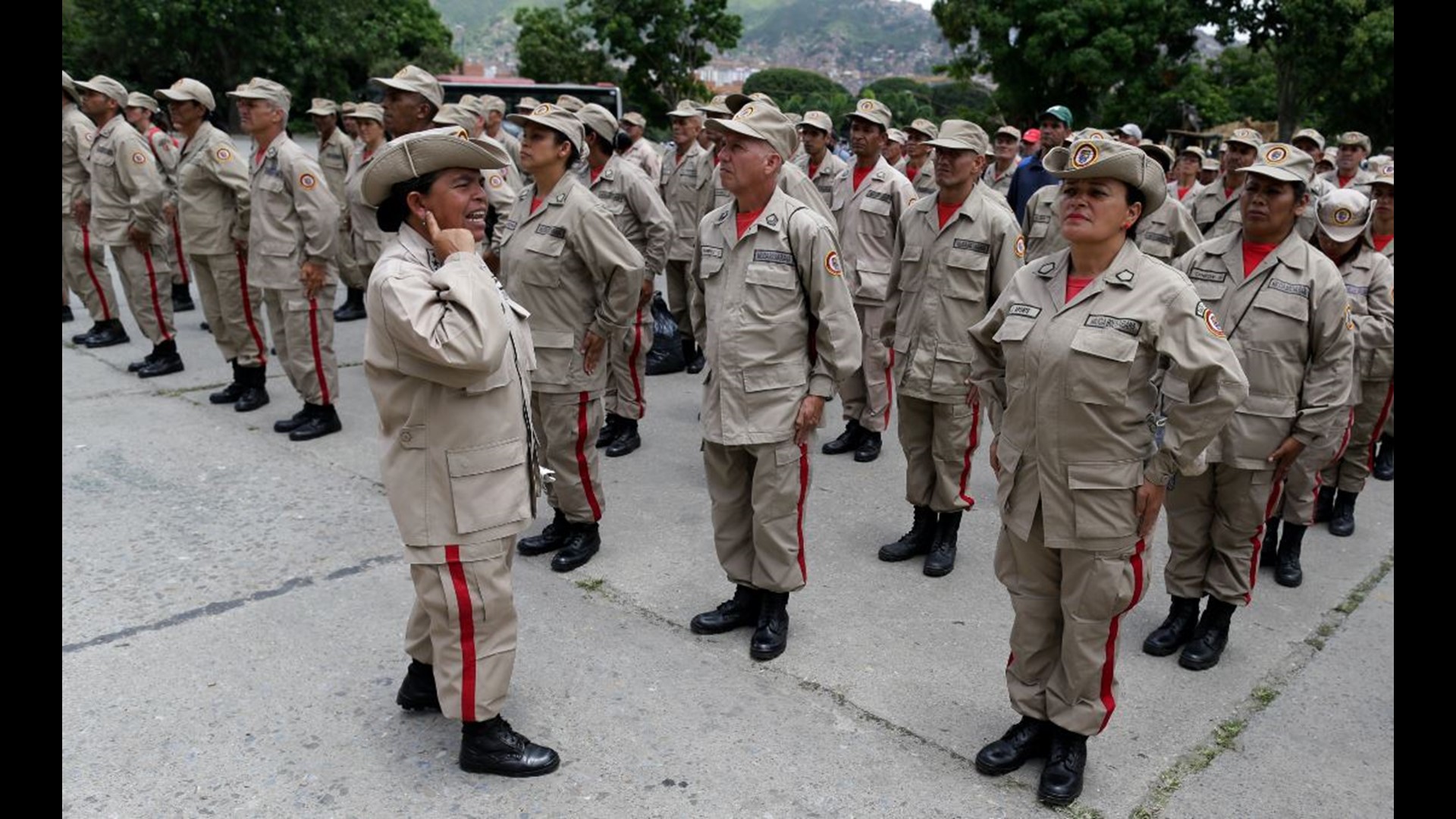 Venezuela shuts 2 radio stations, holds military exercises | 10tv.com