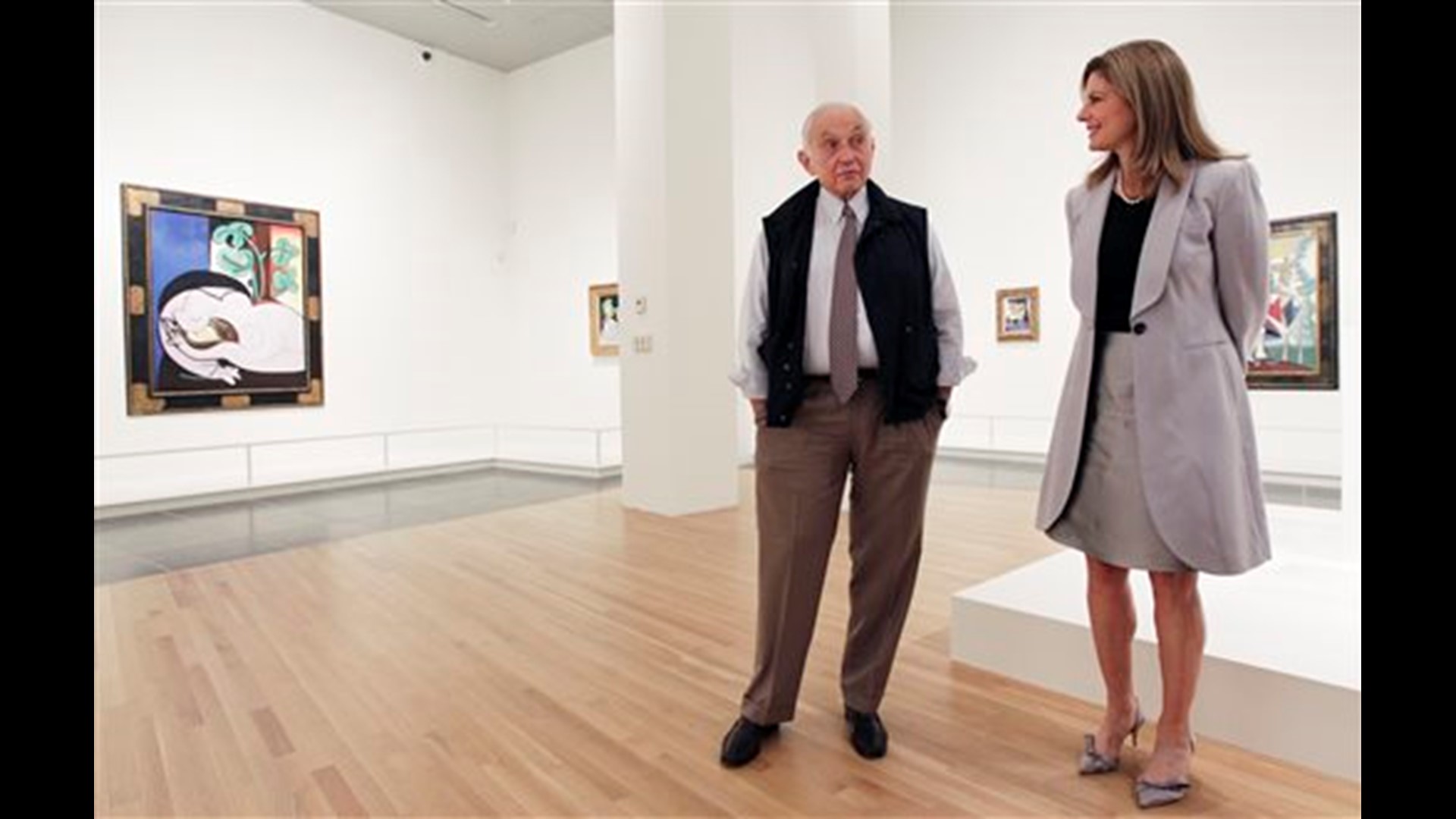 Les Wexner, owner of L Brands, says he's no longer a Republican | 10tv.com