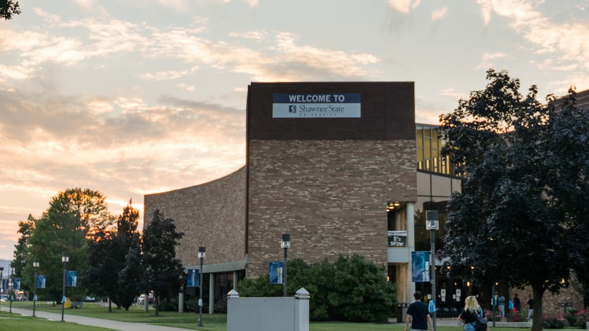 Professor settles case with Shawnee State University | 10tv.com