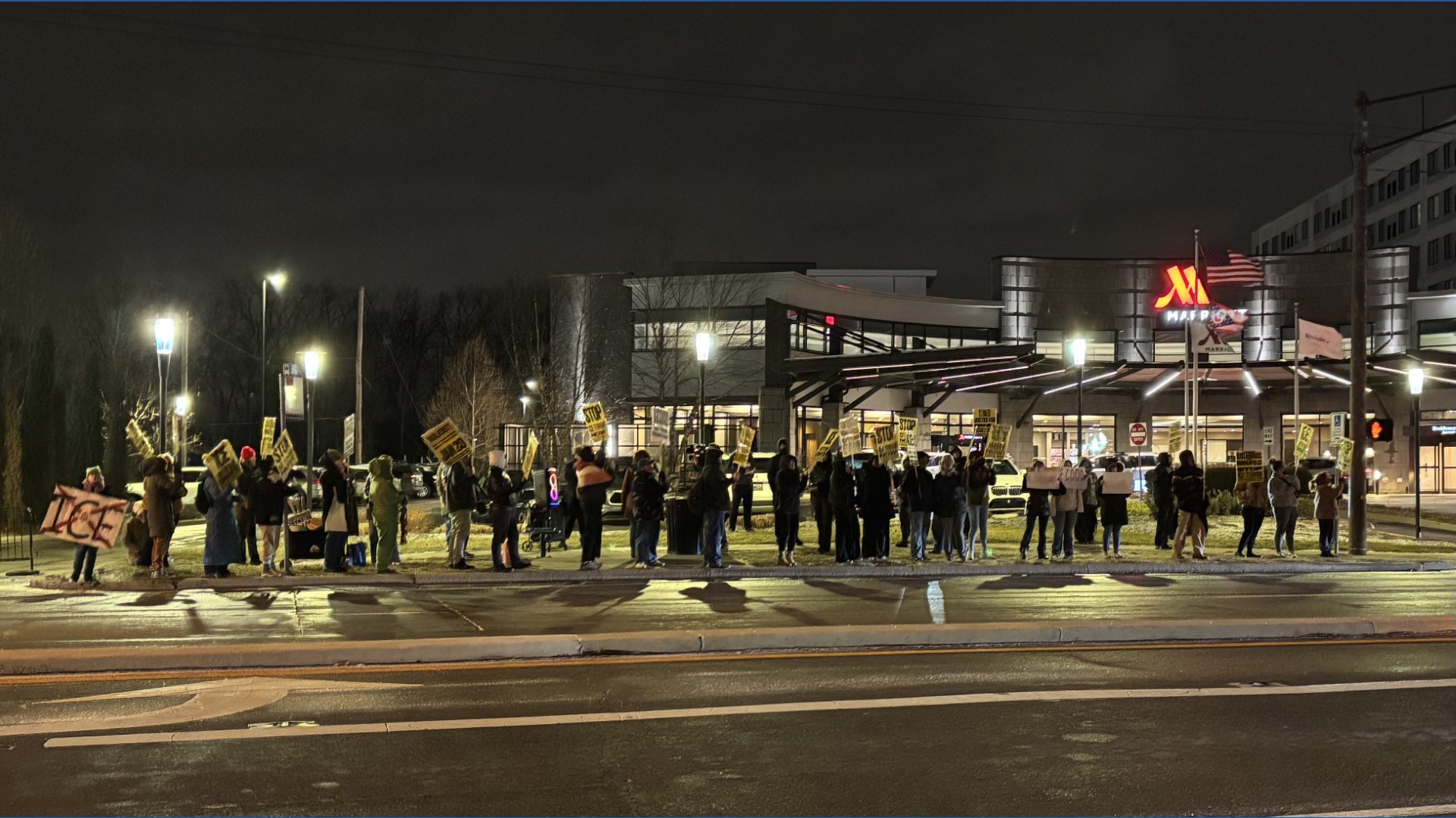 Anti-ICE protesters hold 'noise demonstration' in Columbus | 10tv.com