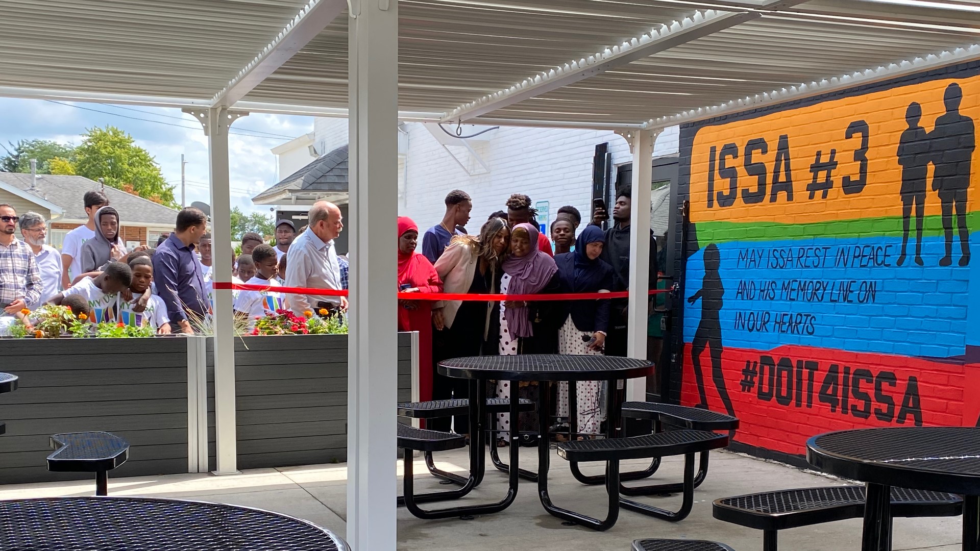'Issa's Peace Patio' opens in Hilltop in memory of 15-year-old | 10tv.com