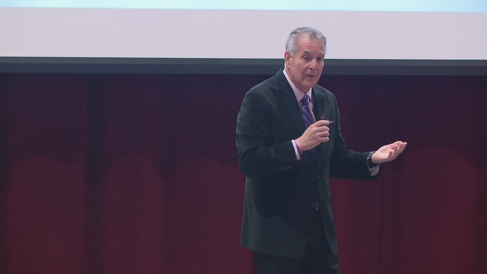 Dom Tiberi speaks to students at Big Walnut as part of Maria's Message ...