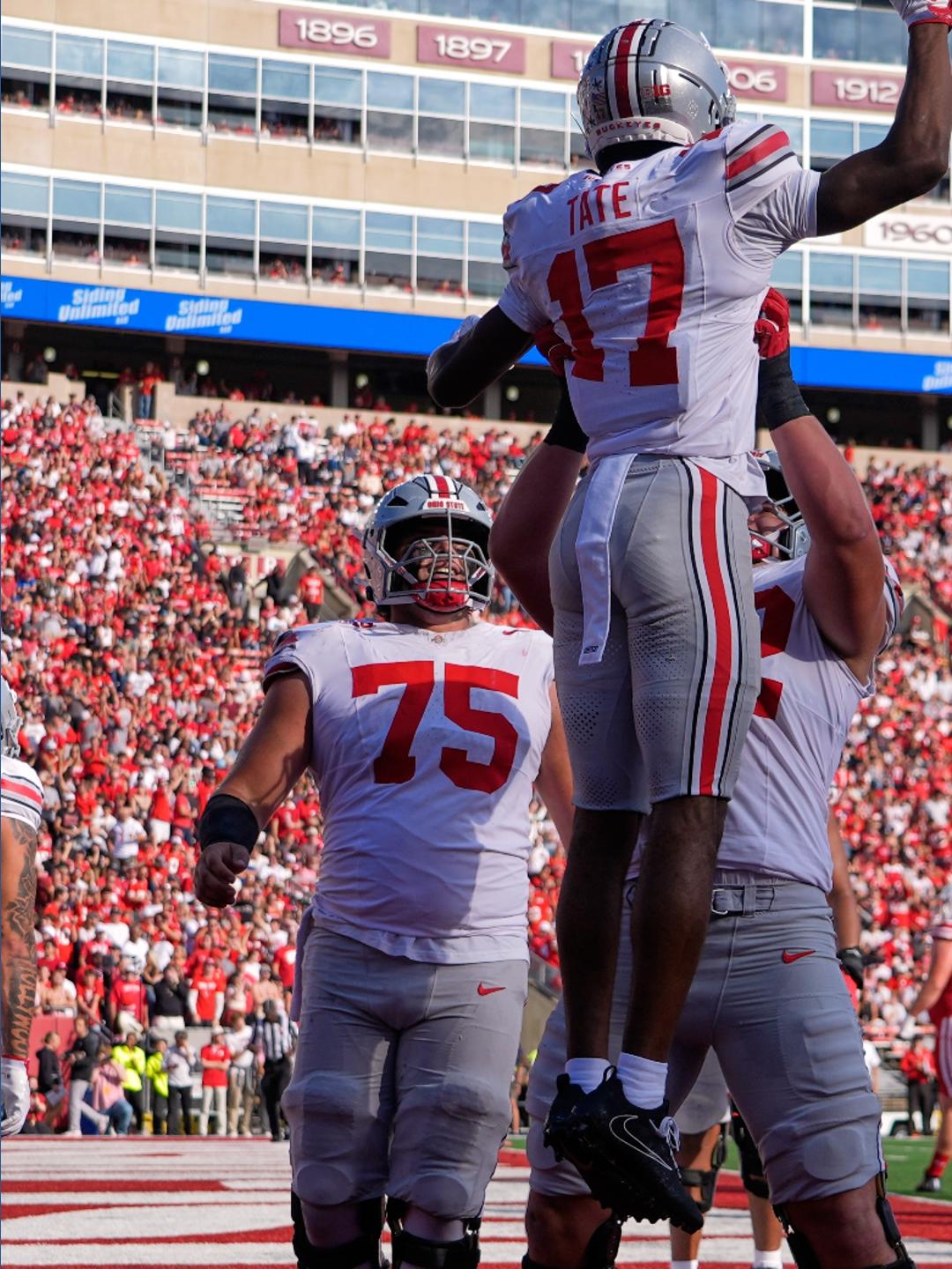 AP Top 25: Ohio State stays No. 1 after Wisconsin game | 10tv.com
