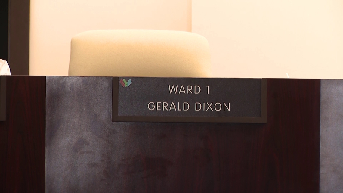 Whitehall Councilmember Gerald Dixon faces 2 felony charges; new ...