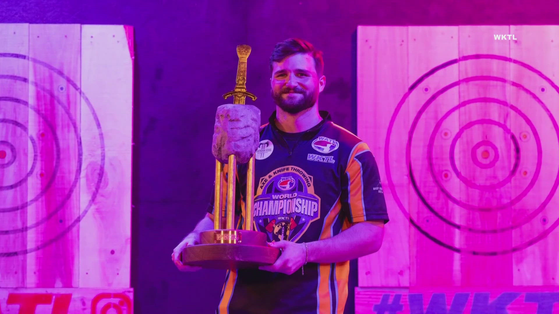Coleman Bates wins world championship in knife throwing | 10tv.com