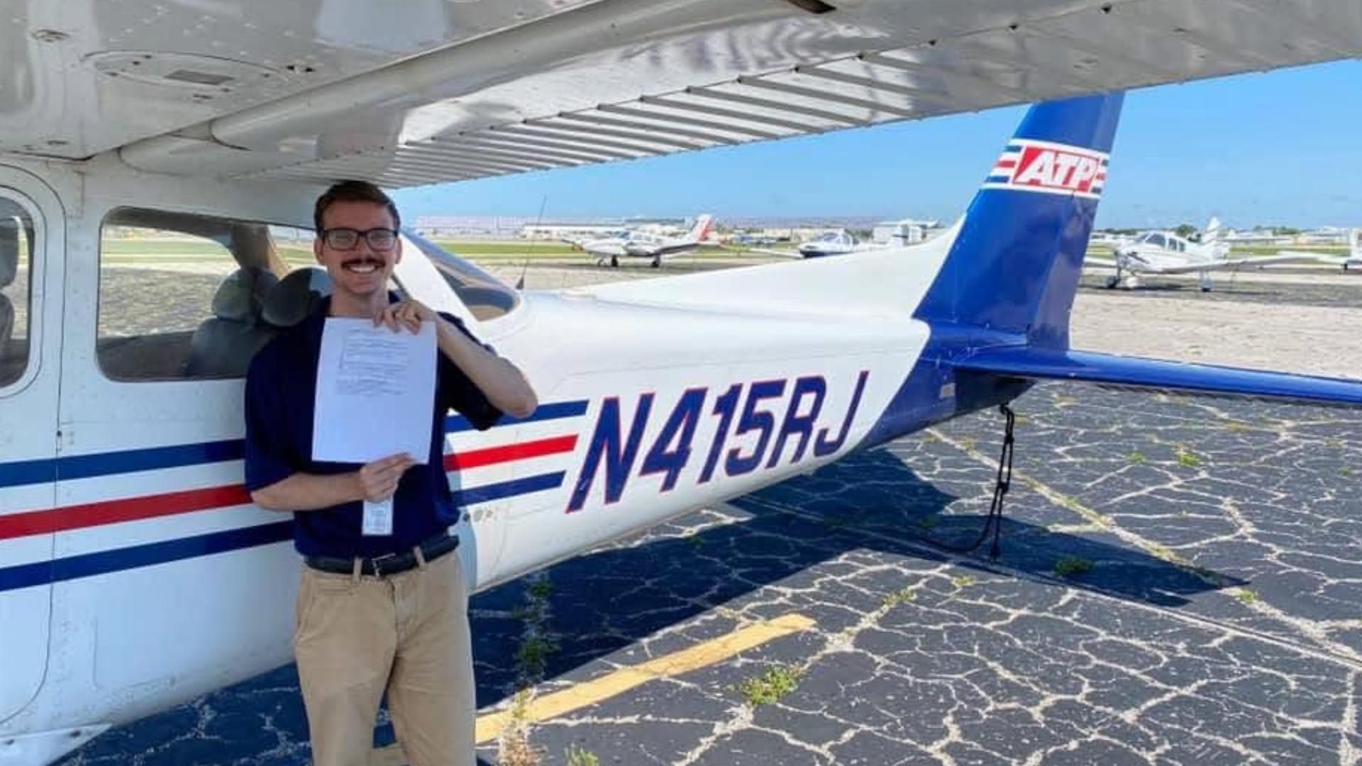 DC plane crash: Passengers feared killed in crash identified | fox61.com