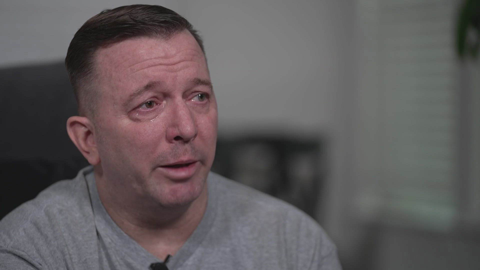 Dallas firefighter recalls miracle survival after truck crash | wthr.com