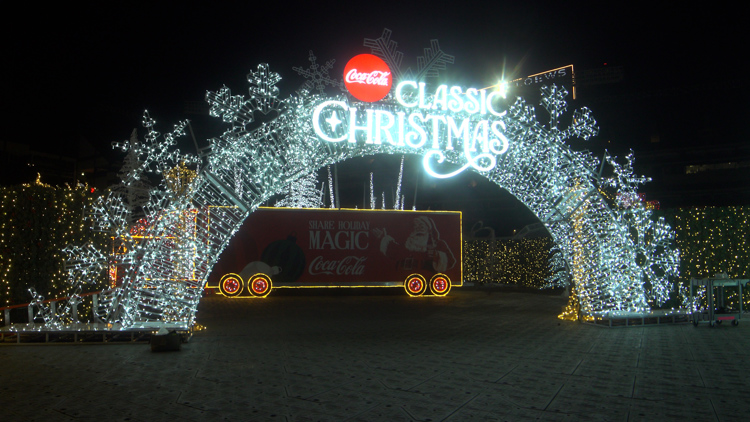 Coca-Cola Classic Christmas returns to Arlington with new attractions ...
