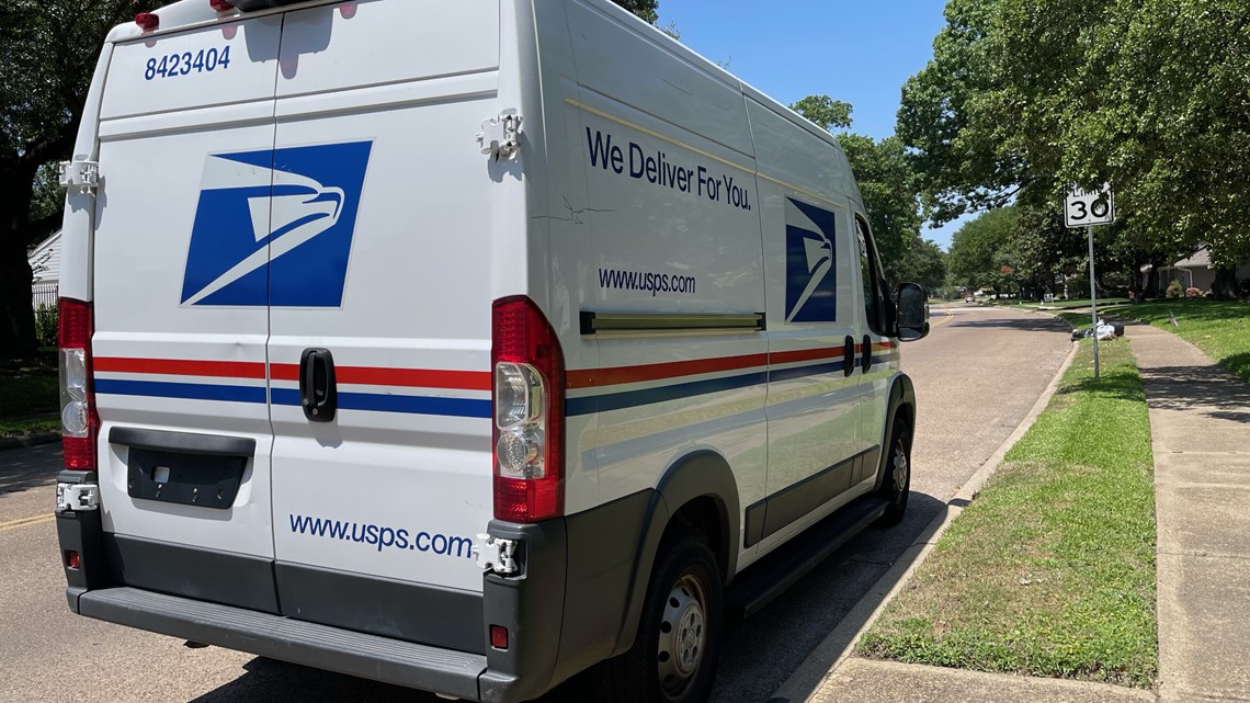 Charges dropped in USPS mail carrier robbery in April | localmemphis.com