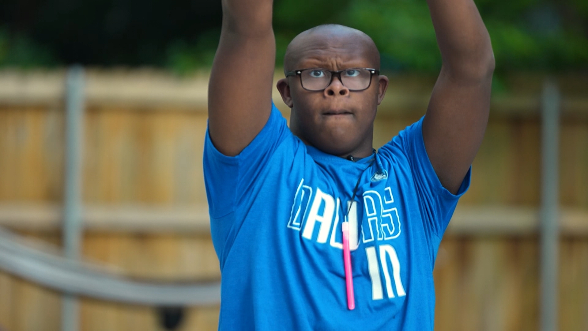 Teen with Down syndrome shines in viral basketball video | 5newsonline.com