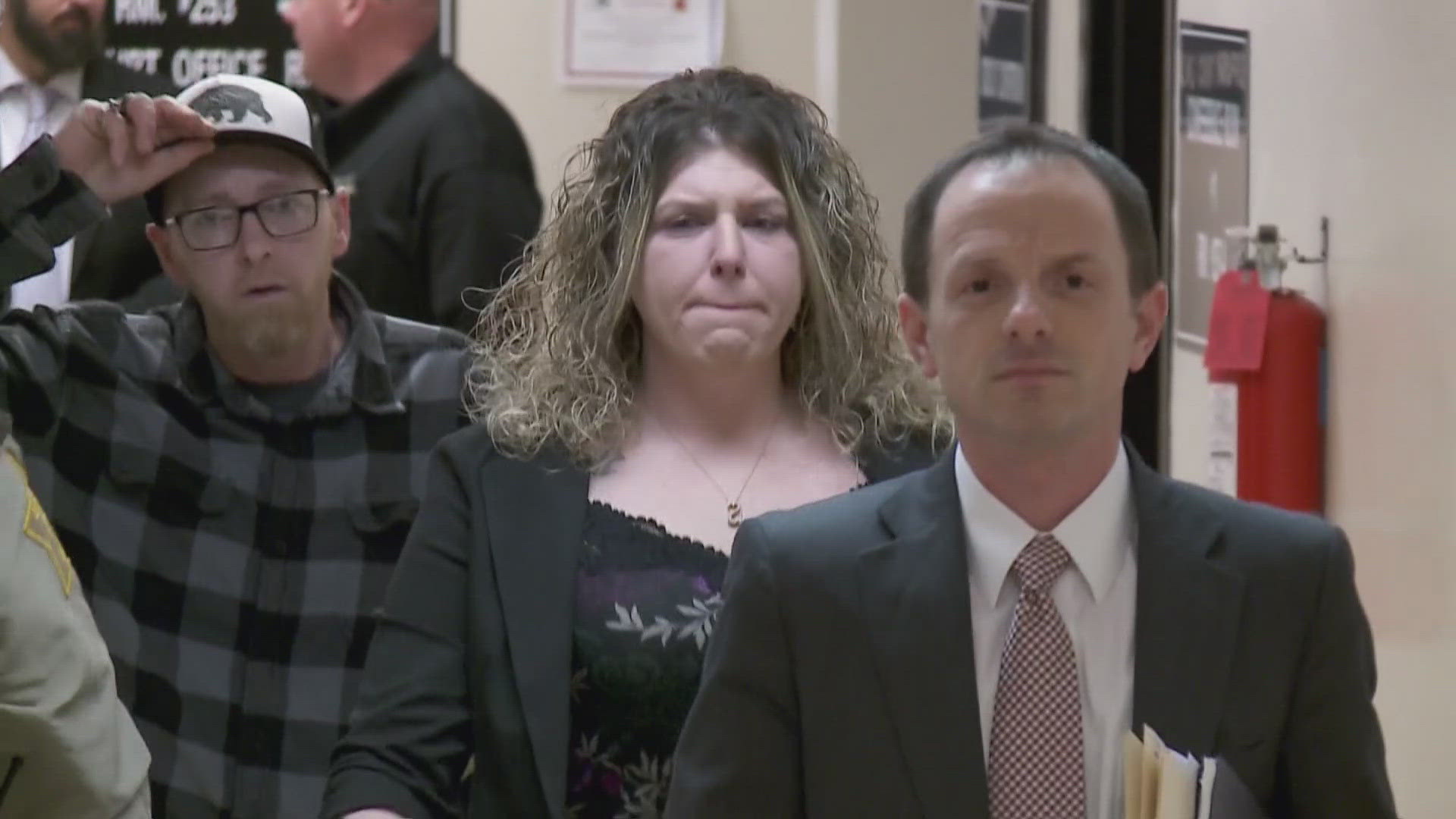 Indiana mother on probation for crash that killed her children arrested ...