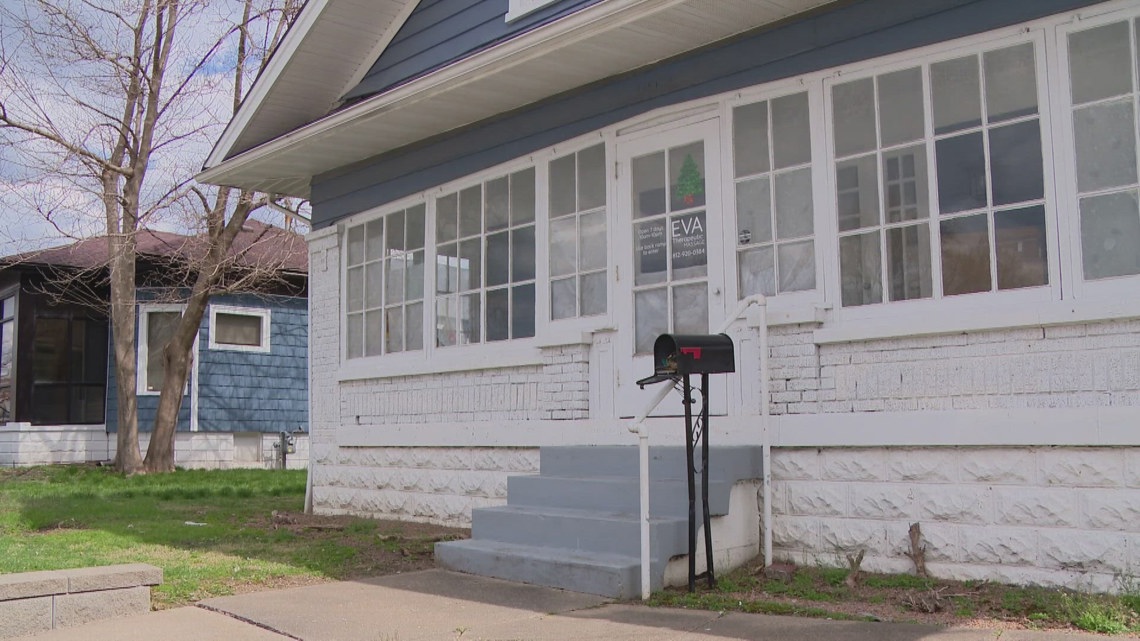 Four human trafficking victims rescued from massage parlors in Indiana ...