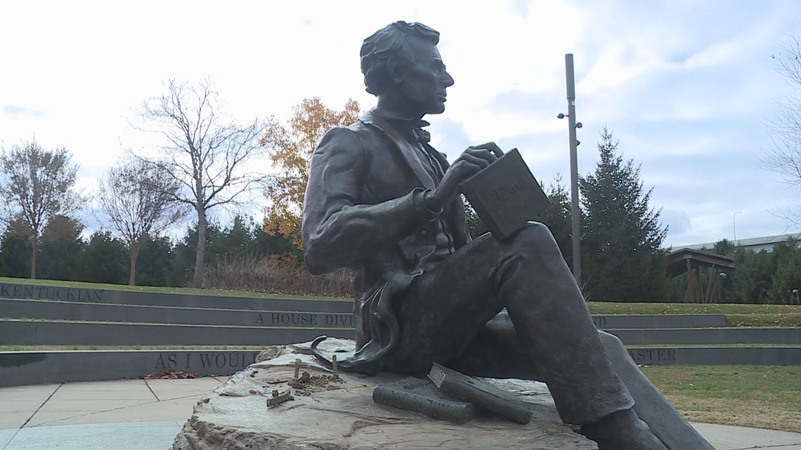 Who stole the hat from Louisville's Abraham Lincoln statue? | wthr.com