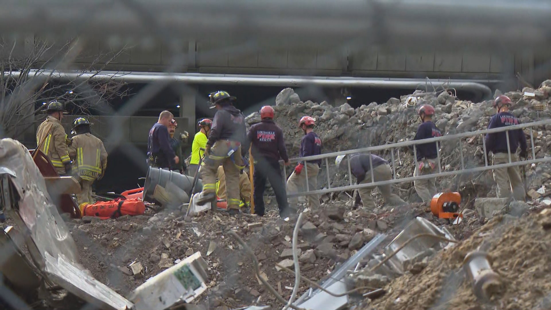 Person trapped under collapse rubble in Kentucky | wqad.com