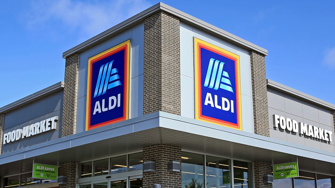 Aldi to pay employees to get the COVID-19 vaccine | wqad.com