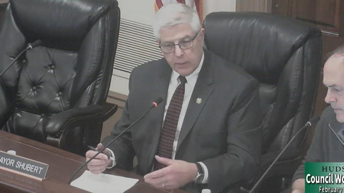 Hudson Mayor Craig Shubert resigns after prostitution comments | 10tv.com