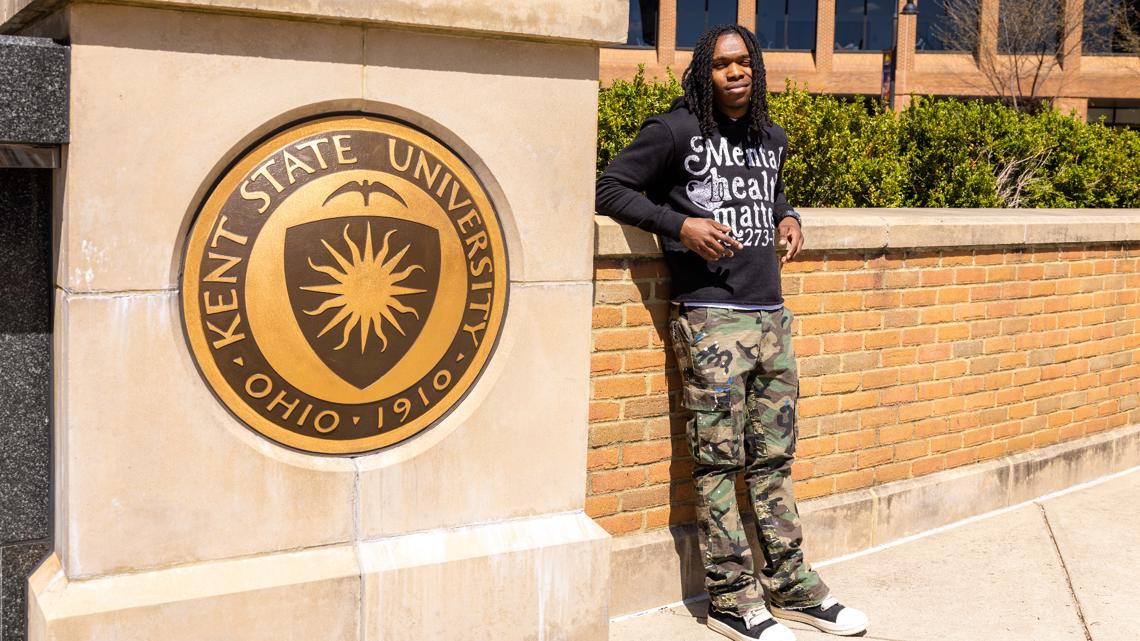 LeBron James celebrates 1st scholar to graduate college | 10tv.com