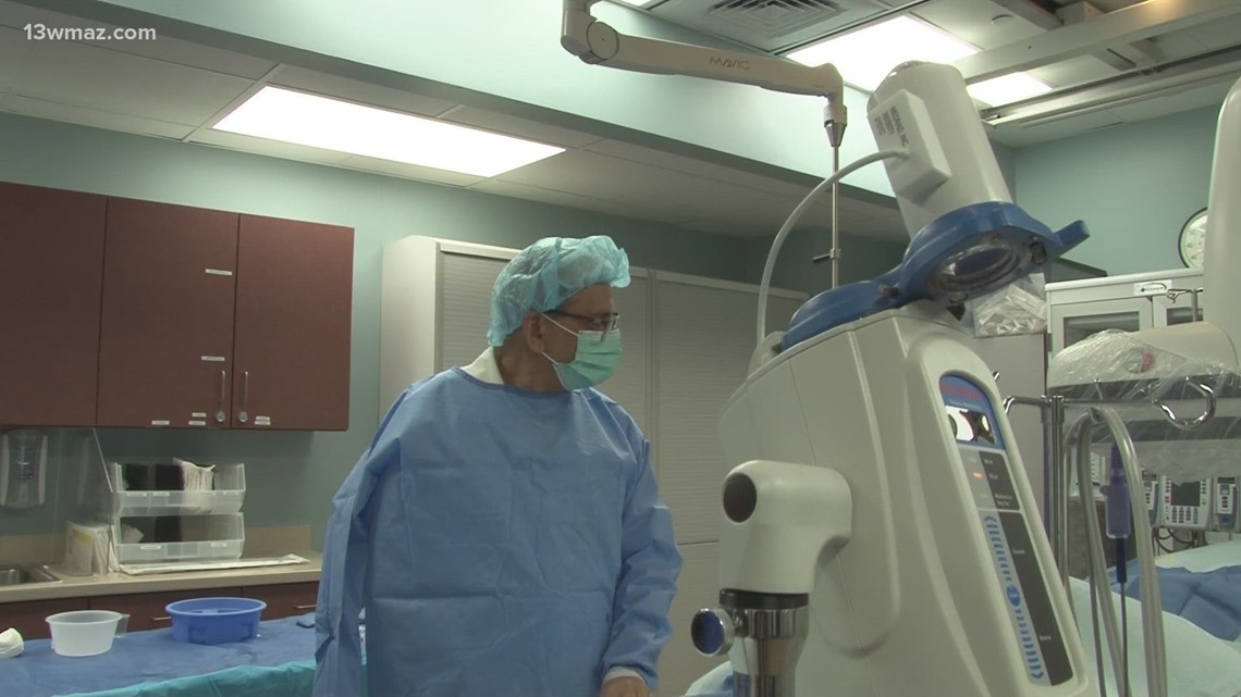 Dublin cardiologist back operating after losing arm in accident | 10tv.com