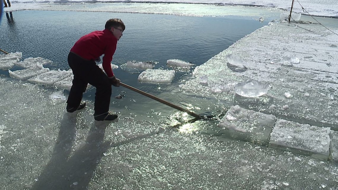 Harvesting Ice The Old Fashioned Way | wnep.com