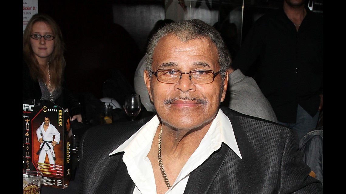 Rocky Johnson, WWE Hall of Famer and Dwayne Johnson’s Dad, Dies at 75 ...