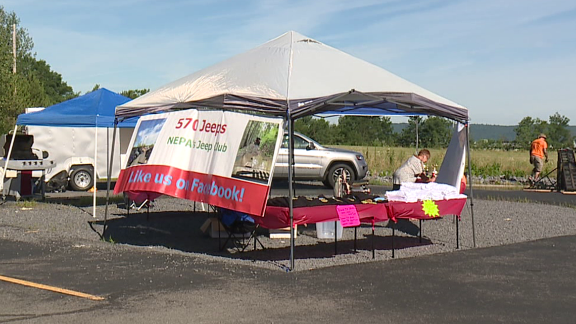 Jeep lovers come together for blood drive | wnep.com