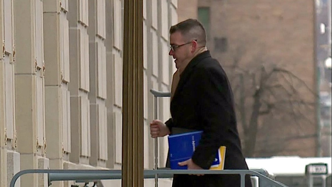 Credit Union CEO Sentenced to Federal Prison | wnep.com