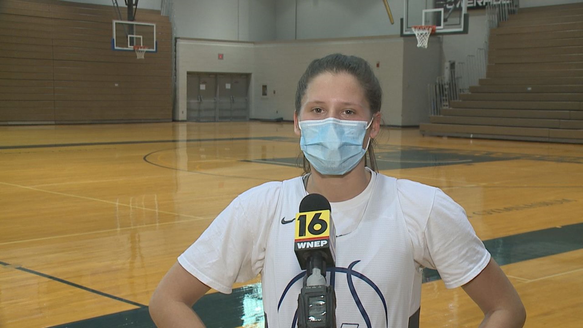 Basketball Player Maddie Kelley Graduates With Her Nursing Degree From ...