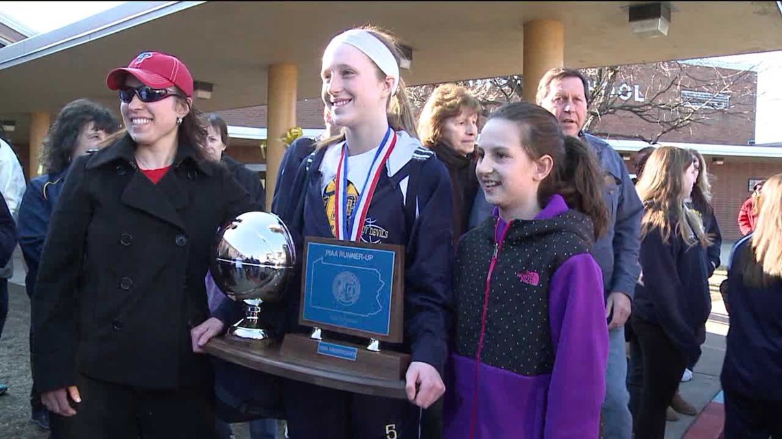 Old Forge Lady Devils Fall Short at State Game | wnep.com