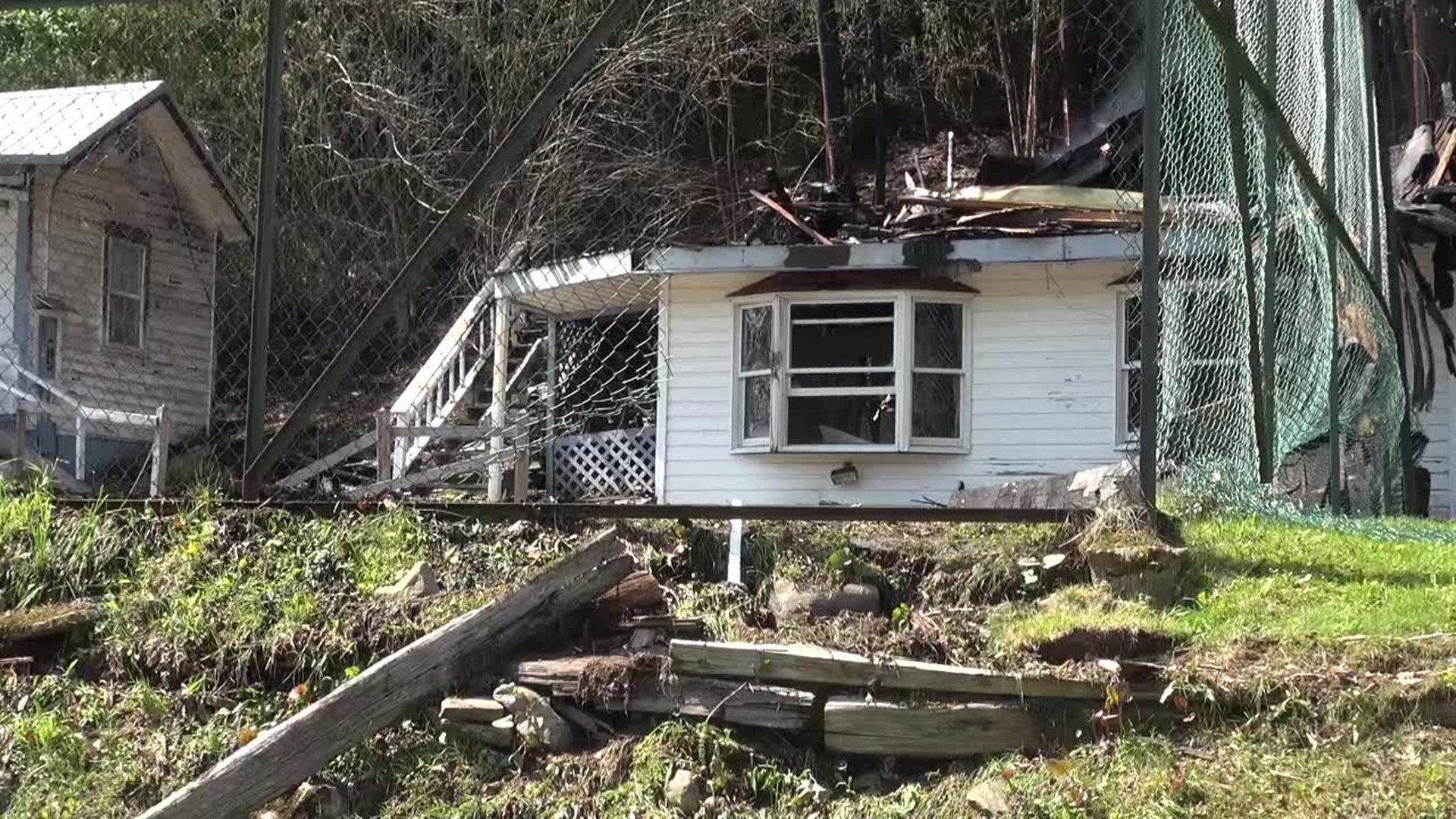 Cottage burns in Wayne County | wnep.com