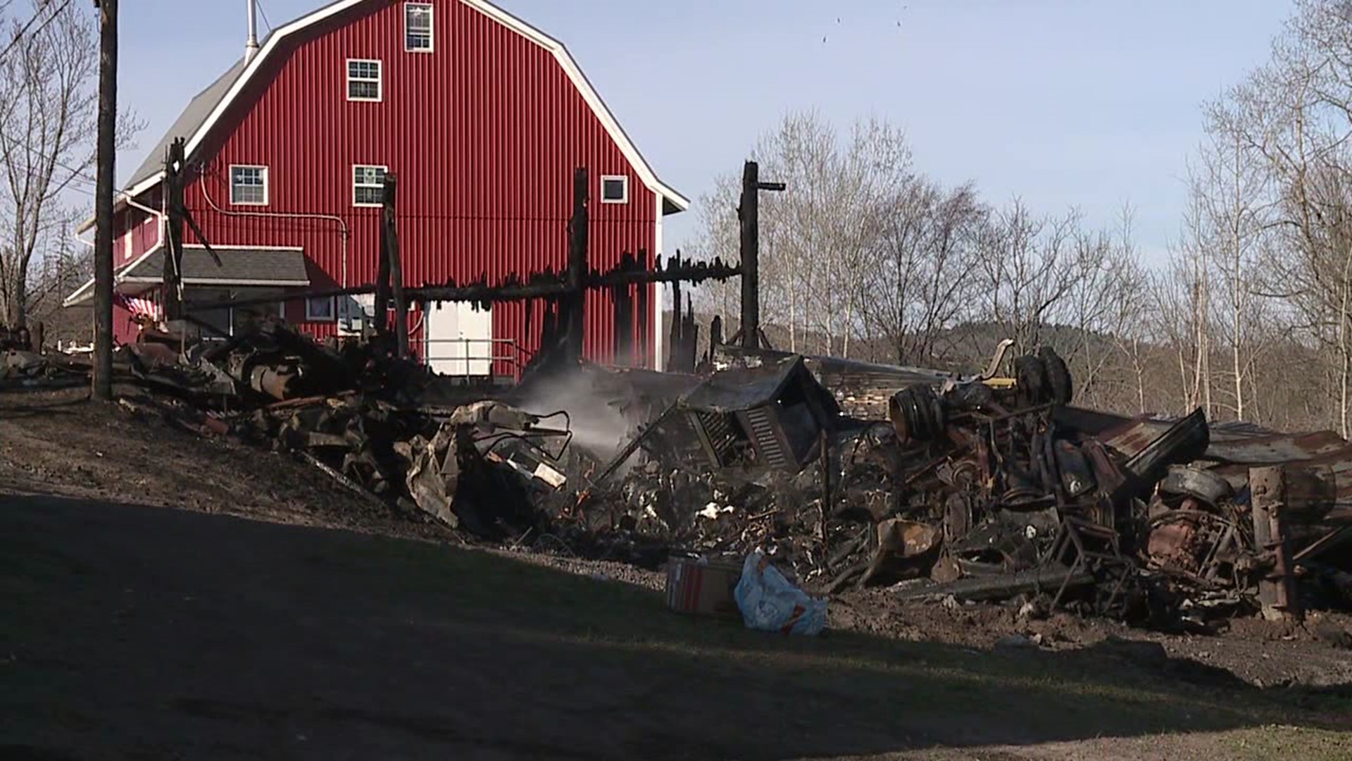 Barn burns in Luzerne County | wnep.com