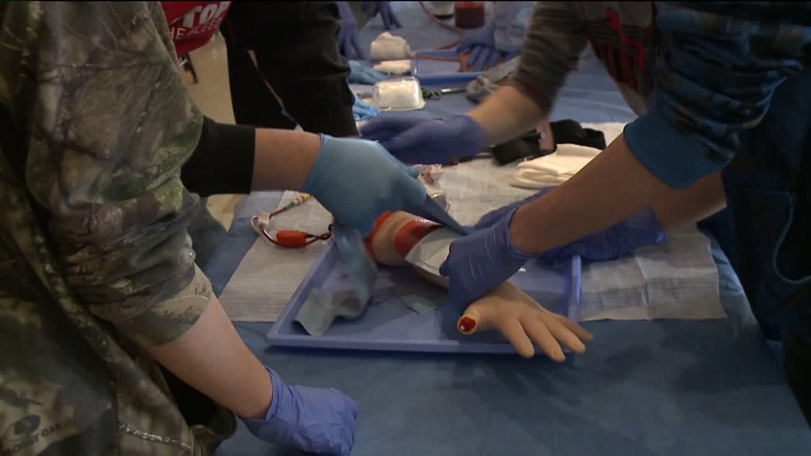 Life-saving Lessons Taught at Geisinger-CMC | wnep.com