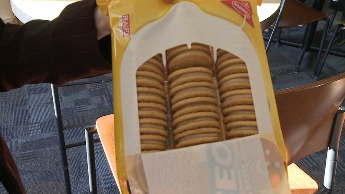 Taste Test: Gingerbread Oreos | wnep.com